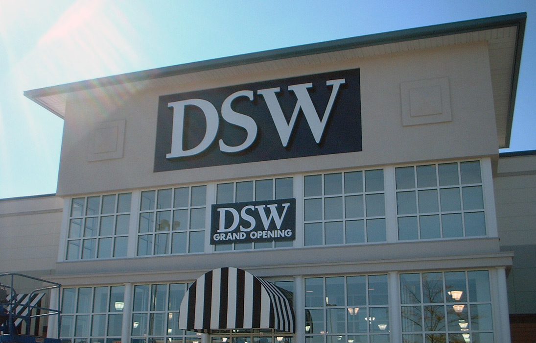 Retail Sign Installation | Metro Detroit | Southeast Michigan